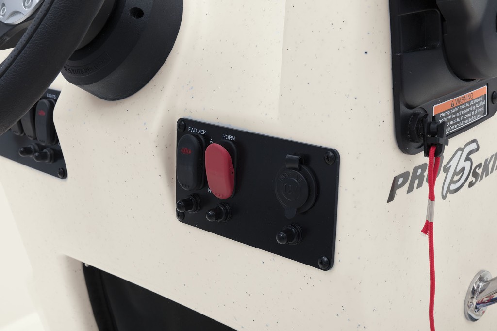 Pro Skiff 15 CC - MAKO Skiff