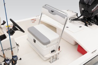 Pro Skiff 17 CC - MAKO Skiff