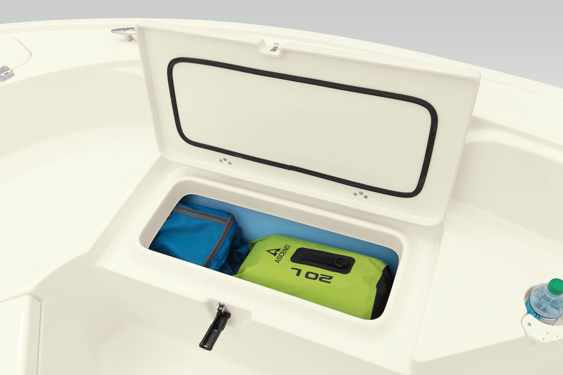 184 CC - MAKO Offshore Center Console Boat