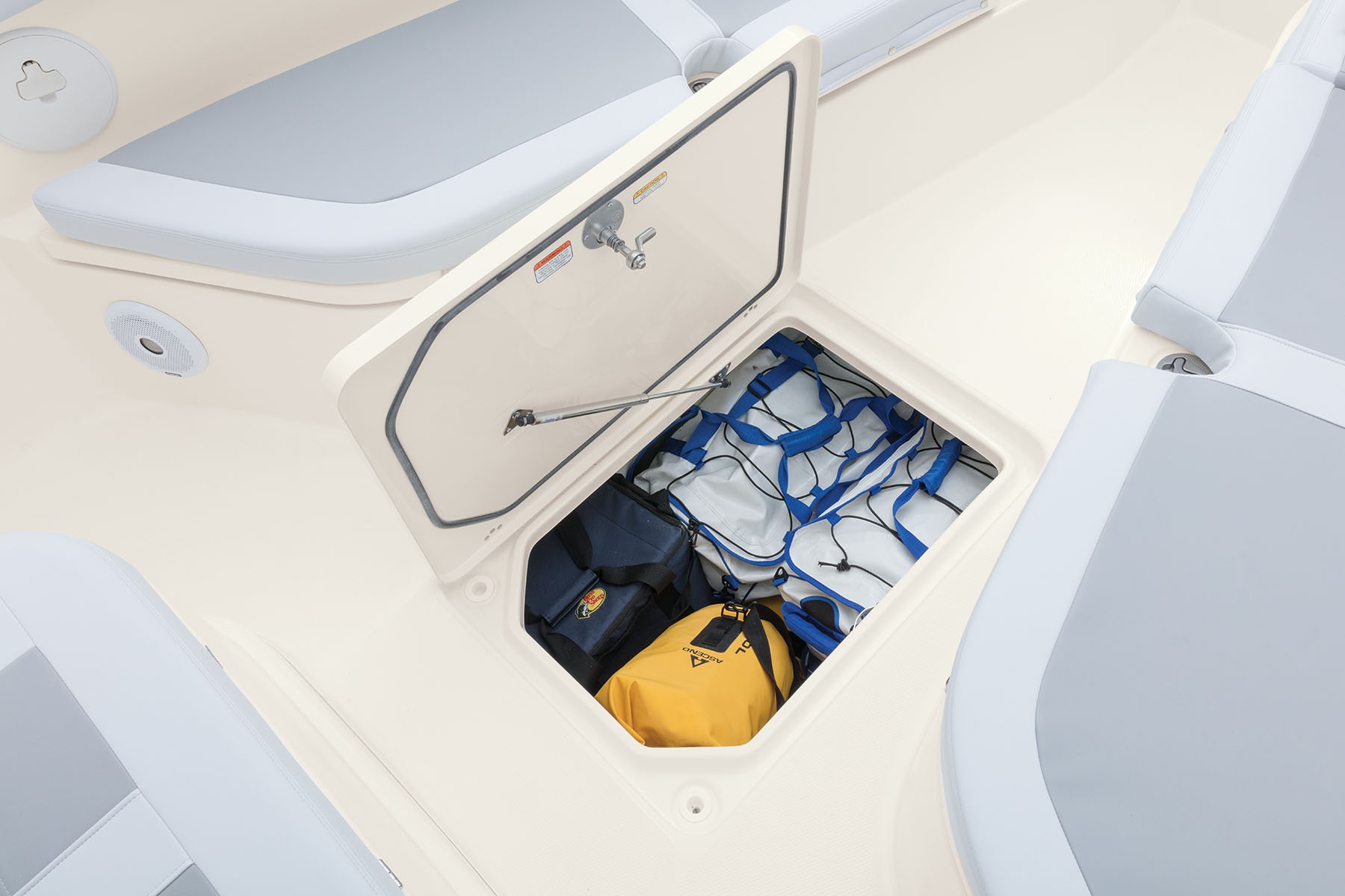 284 CC - MAKO Offshore Center Console Boat