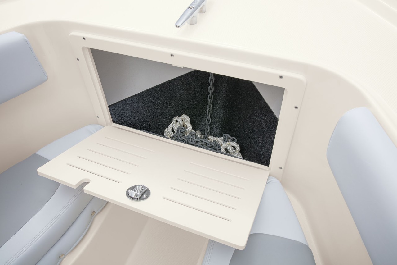 284 CC - MAKO Offshore Center Console Boat