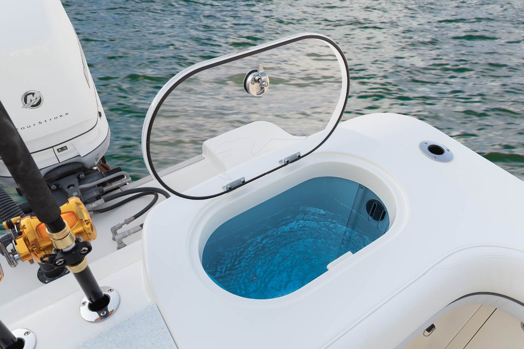 334 CC Sportfish Edition - MAKO Offshore Center Console Boat