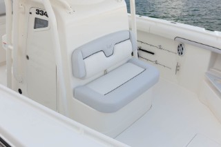 334 CC - MAKO Offshore Center Console Boat