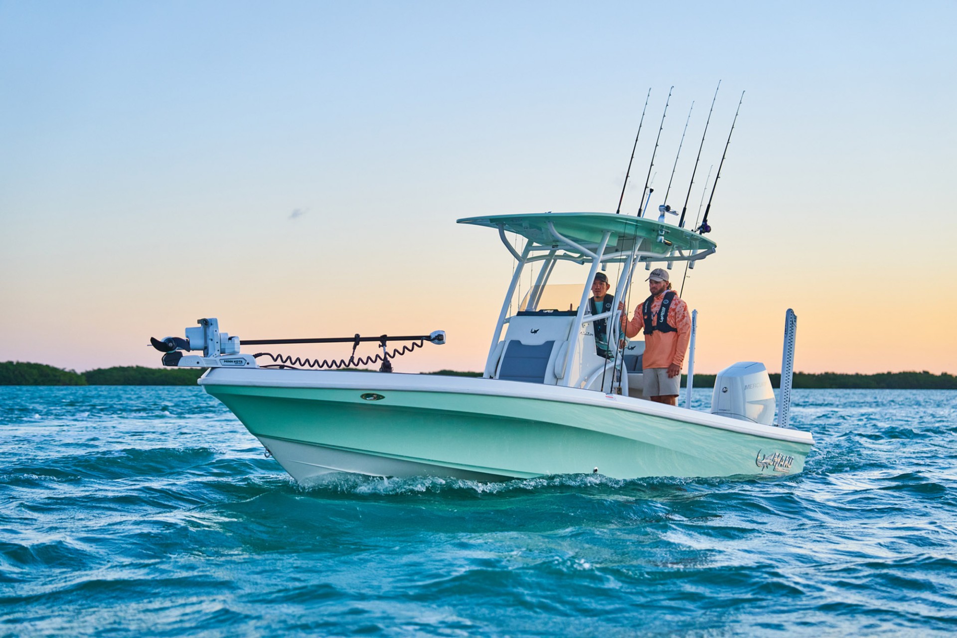 24 APEX - MAKO Inshore