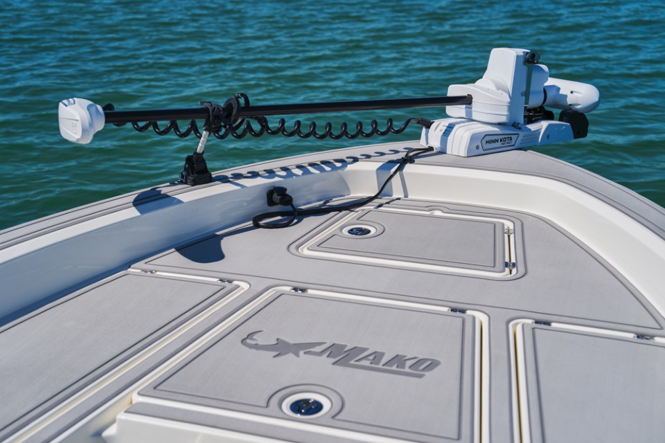 NEW 24 APEX - MAKO Inshore